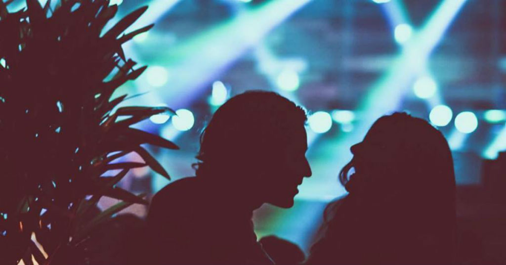 Looloo el sueño de los que se la viven de antro. - Armando Planes